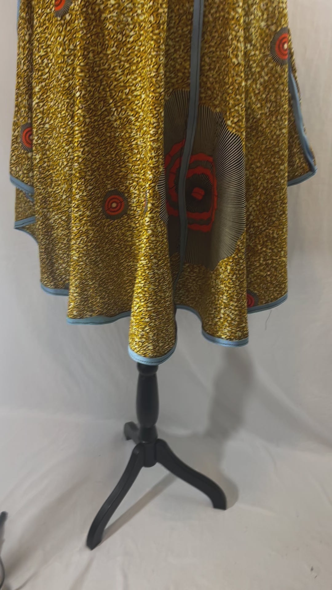 Signature Ankara Capes